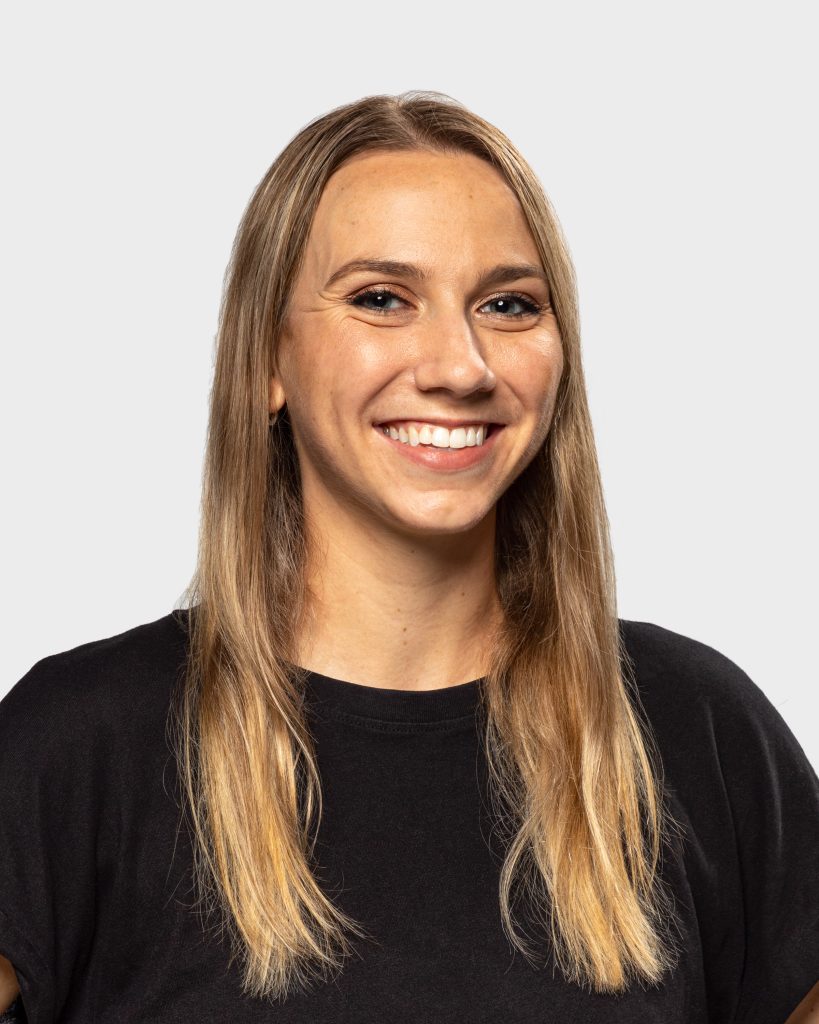 Cast - The Official Site of Disney On Ice