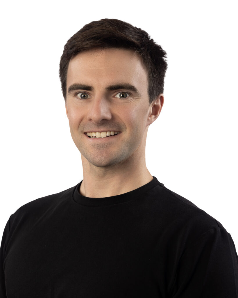 Cast and Crew | Into The Magic | The Official Site of Disney On Ice