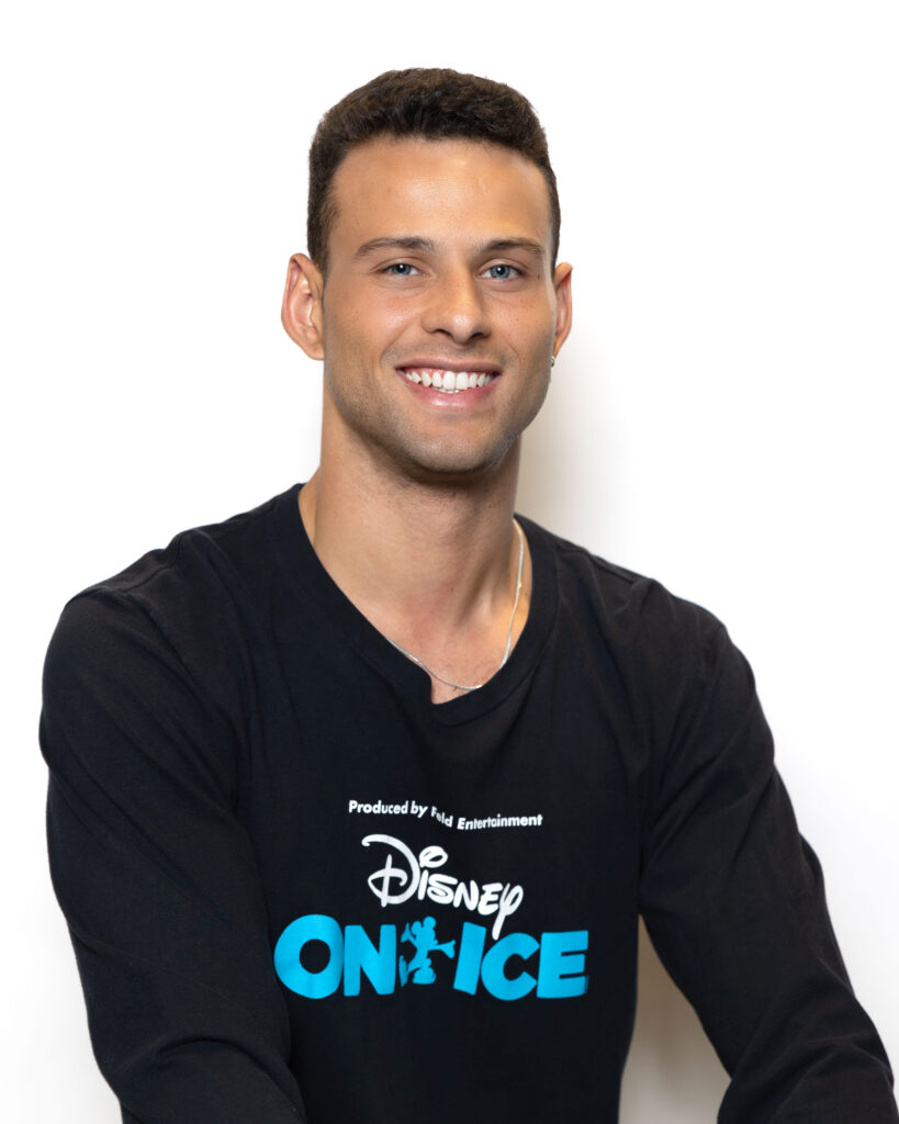 Cast | The Official Site of Disney On Ice
