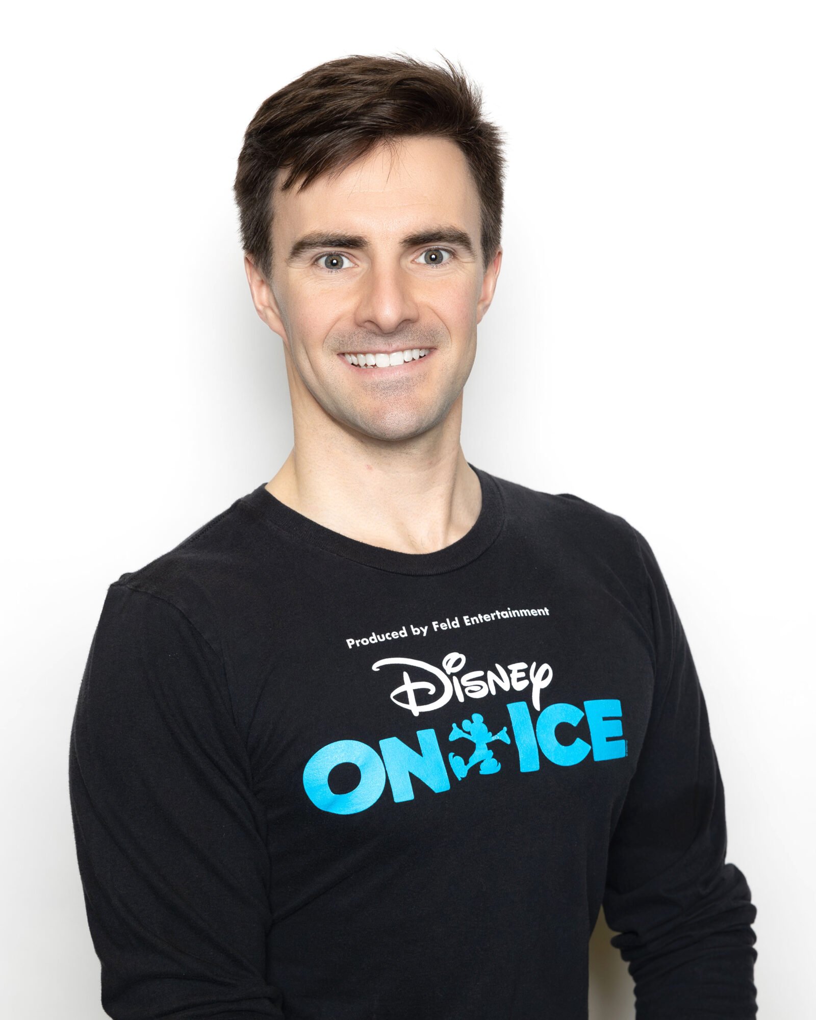 Cast and Crew | Into The Magic | The Official Site of Disney On Ice