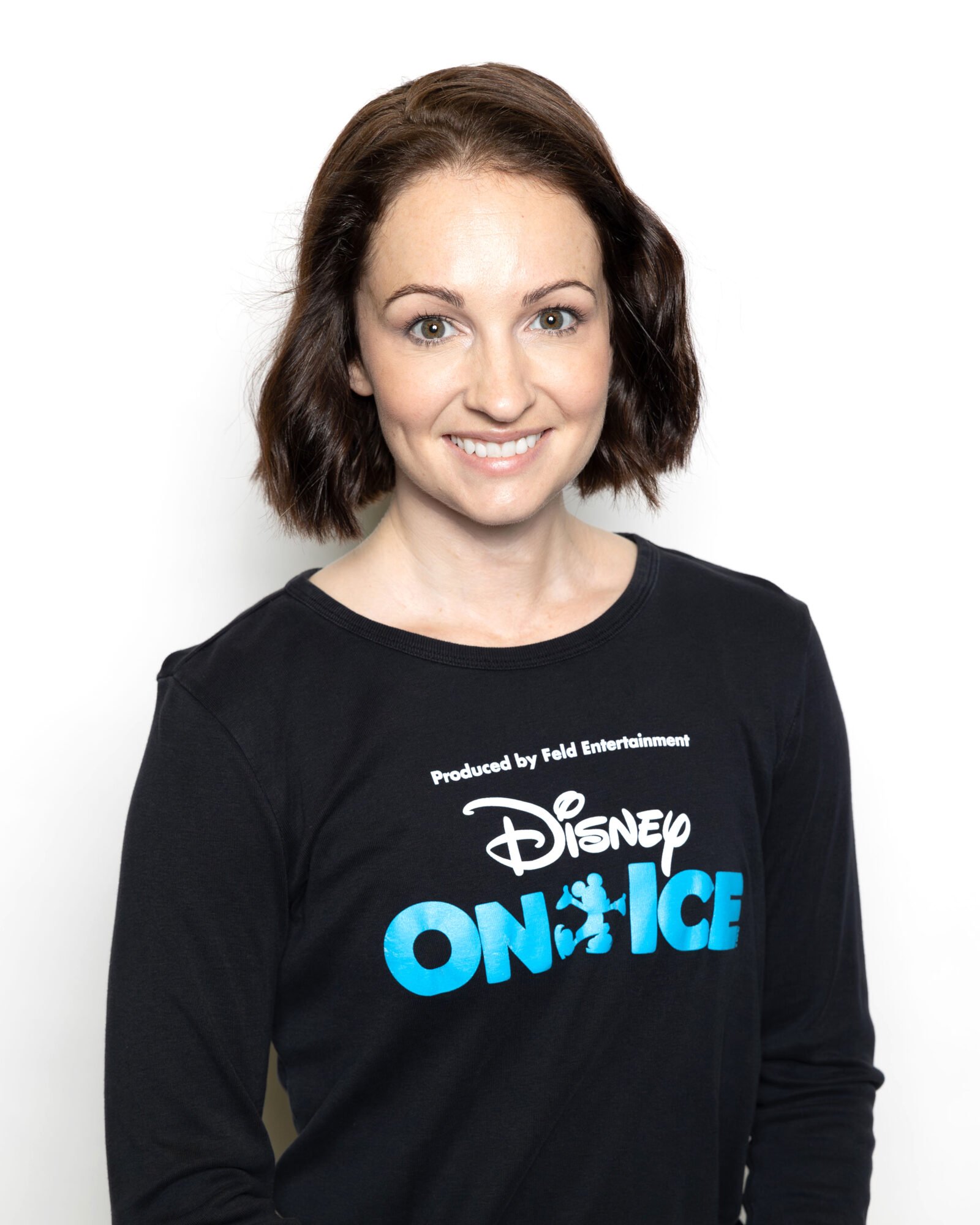 Cast and Crew | Into The Magic | The Official Site of Disney On Ice