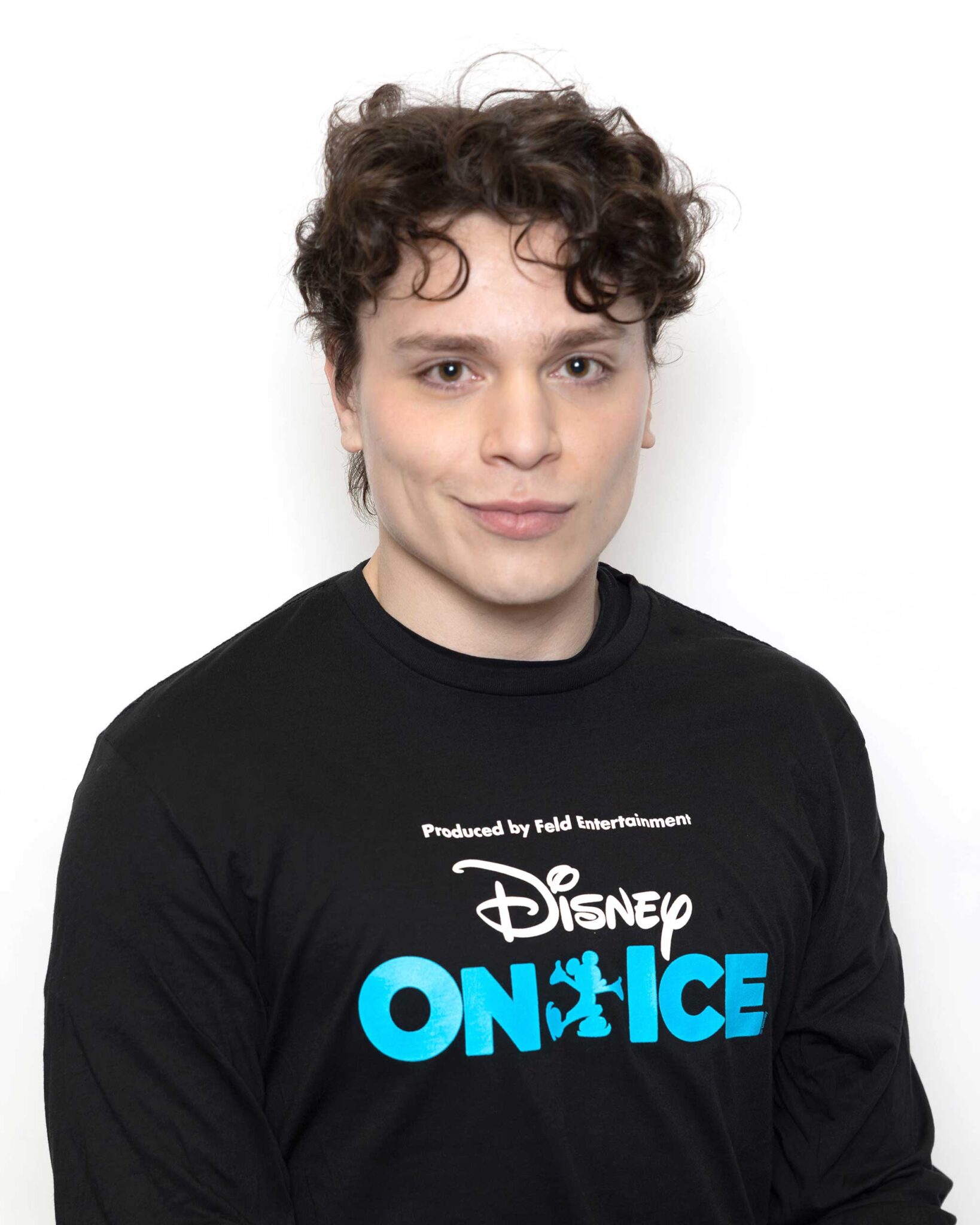 Cast and Crew | Frozen & Encanto | The Official Site of Disney On Ice