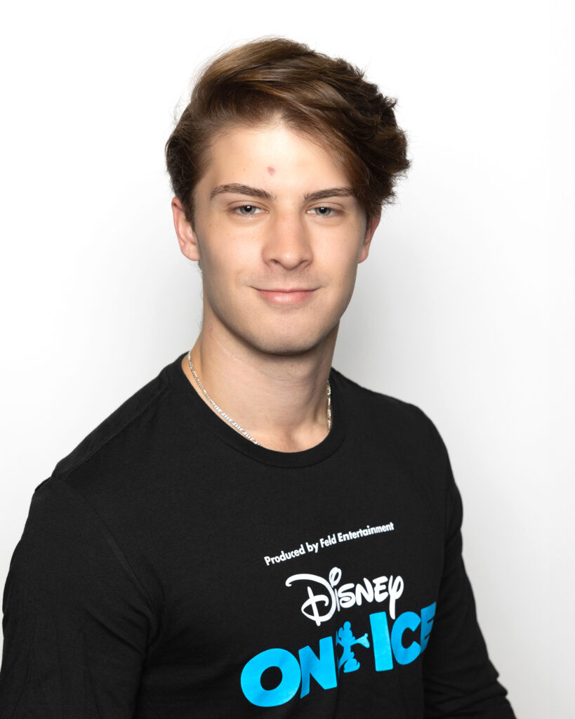 Cast | The Official Site of Disney On Ice