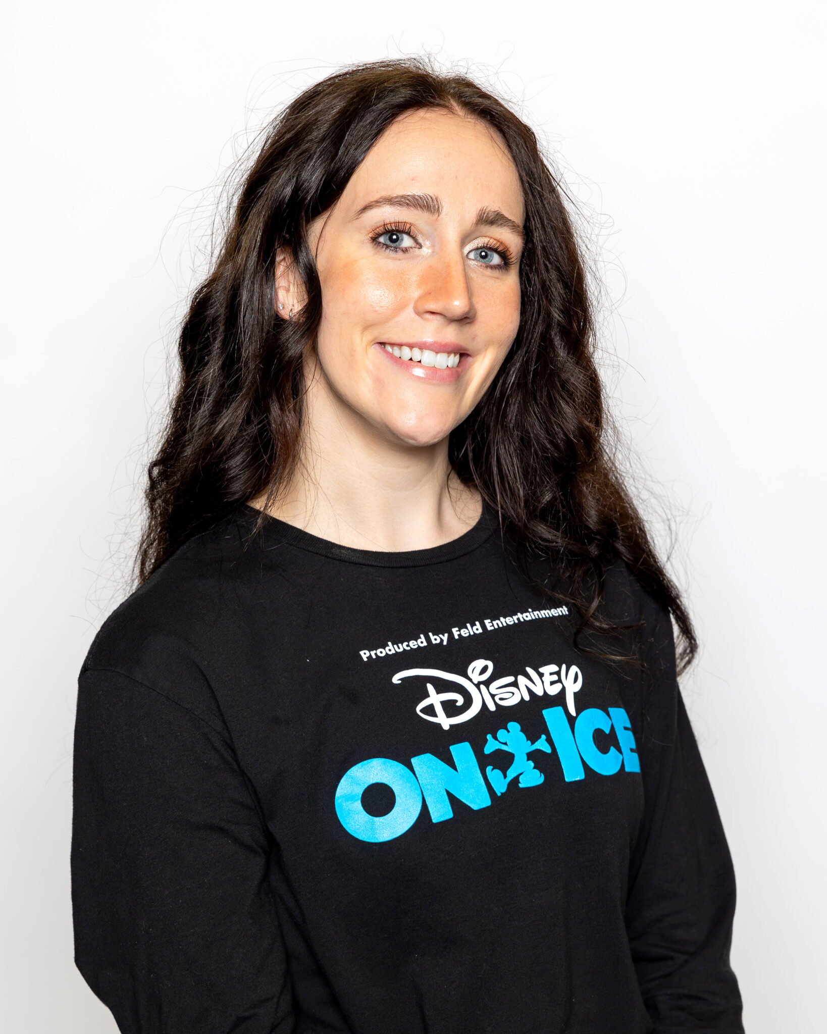 Cast and Crew | Frozen & Encanto | The Official Site of Disney On Ice