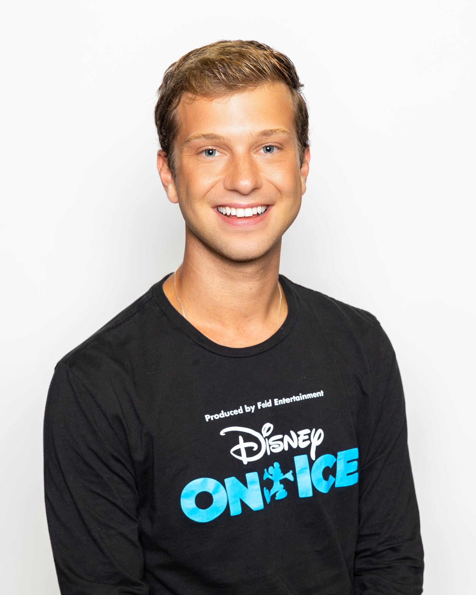 Cast and Crew | Frozen & Encanto | The Official Site of Disney On Ice
