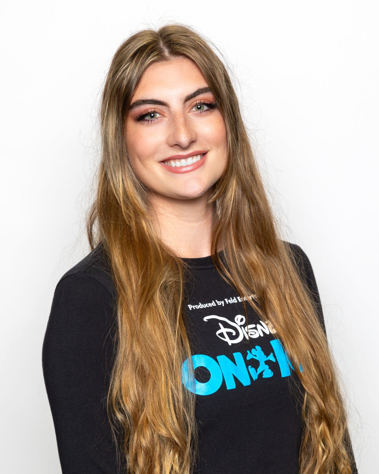 Cast and Crew | Frozen & Encanto | The Official Site of Disney On Ice